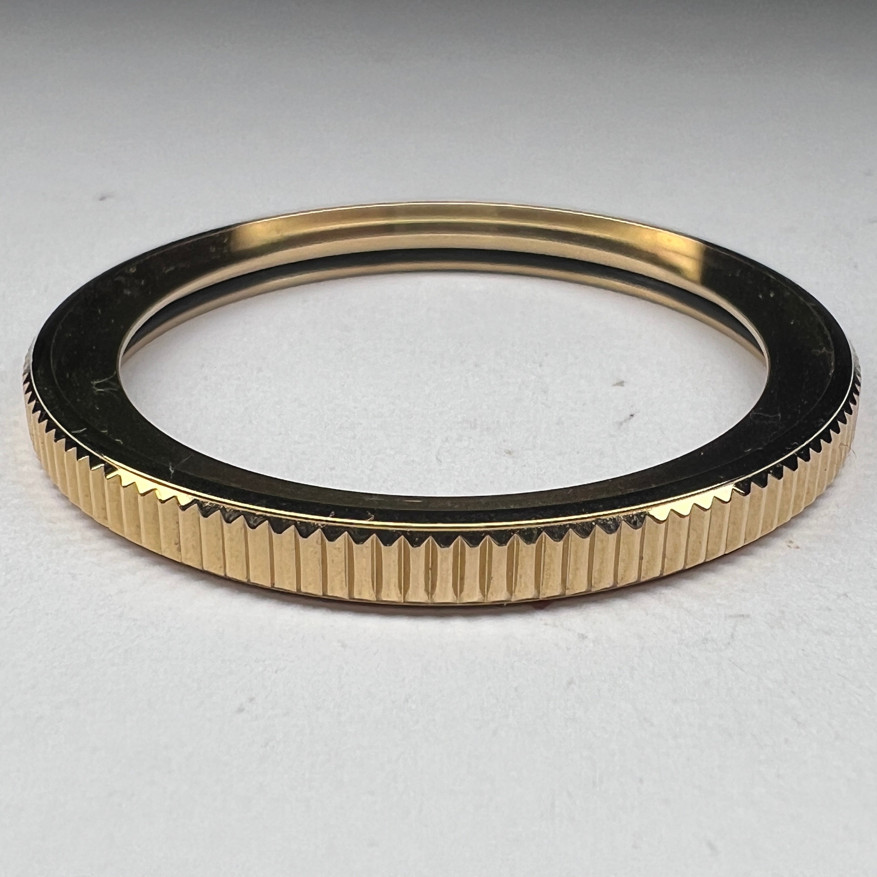 Coin Edge Bezel: Polished Gold Finish – WEEZMODS